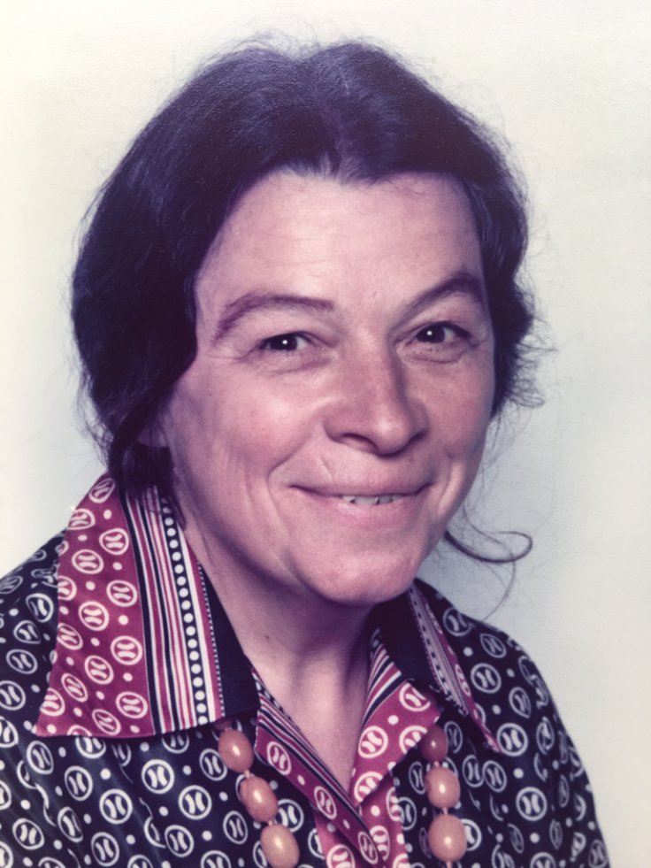 Barbara Webb – Burgess Hill Girls